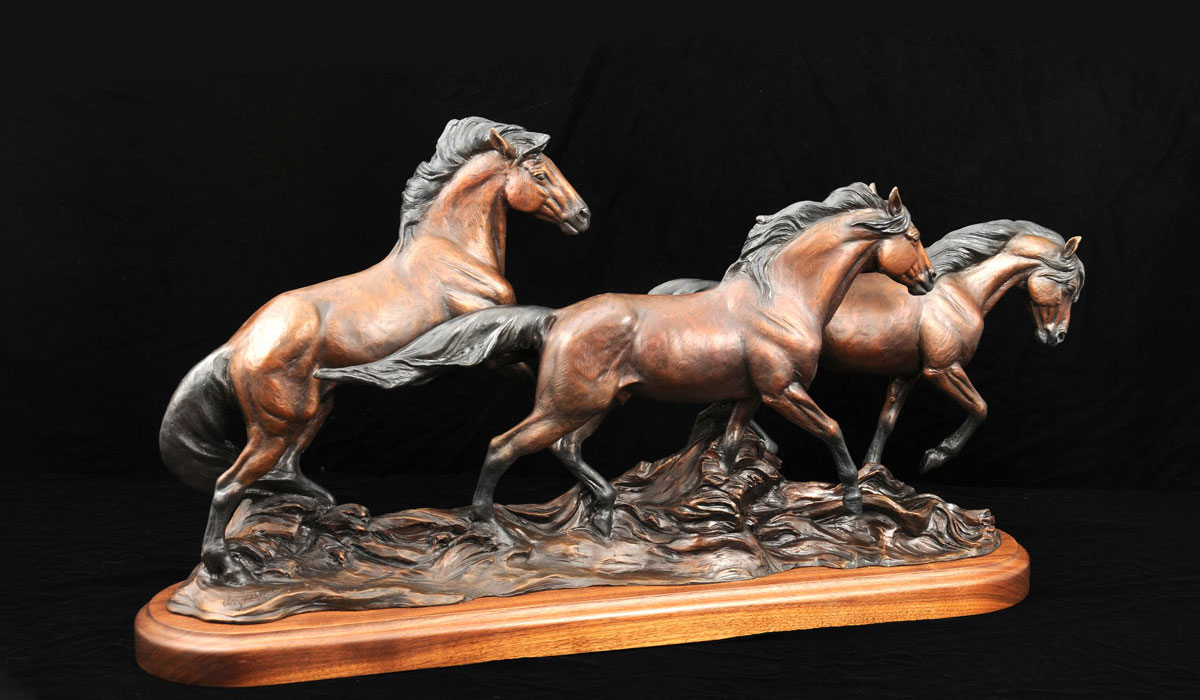 Home for Roger – The Art of Veryl Goodnight